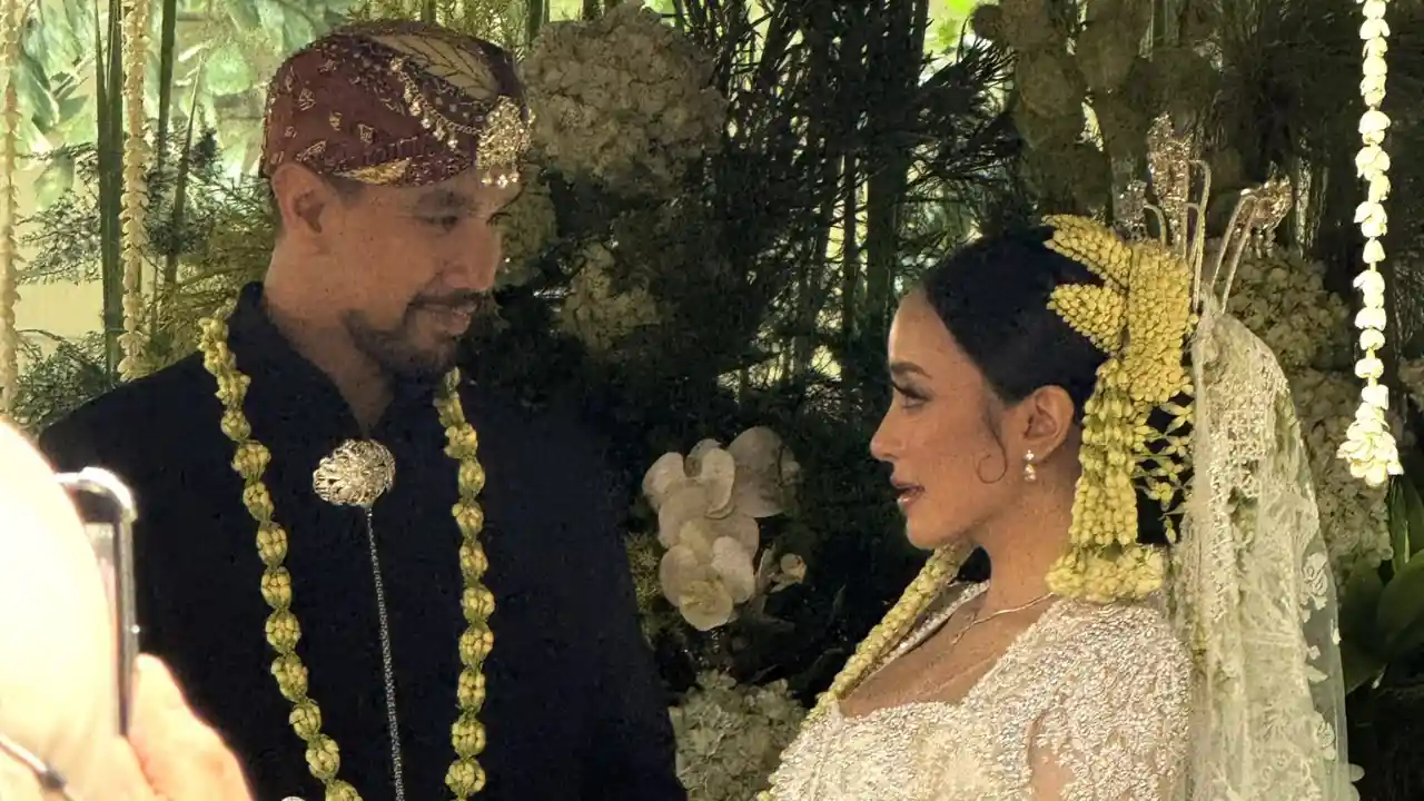 Teka-Teki Terjawab, Amanda Zahra Resmi Dinikahi Pria Bernama Adli