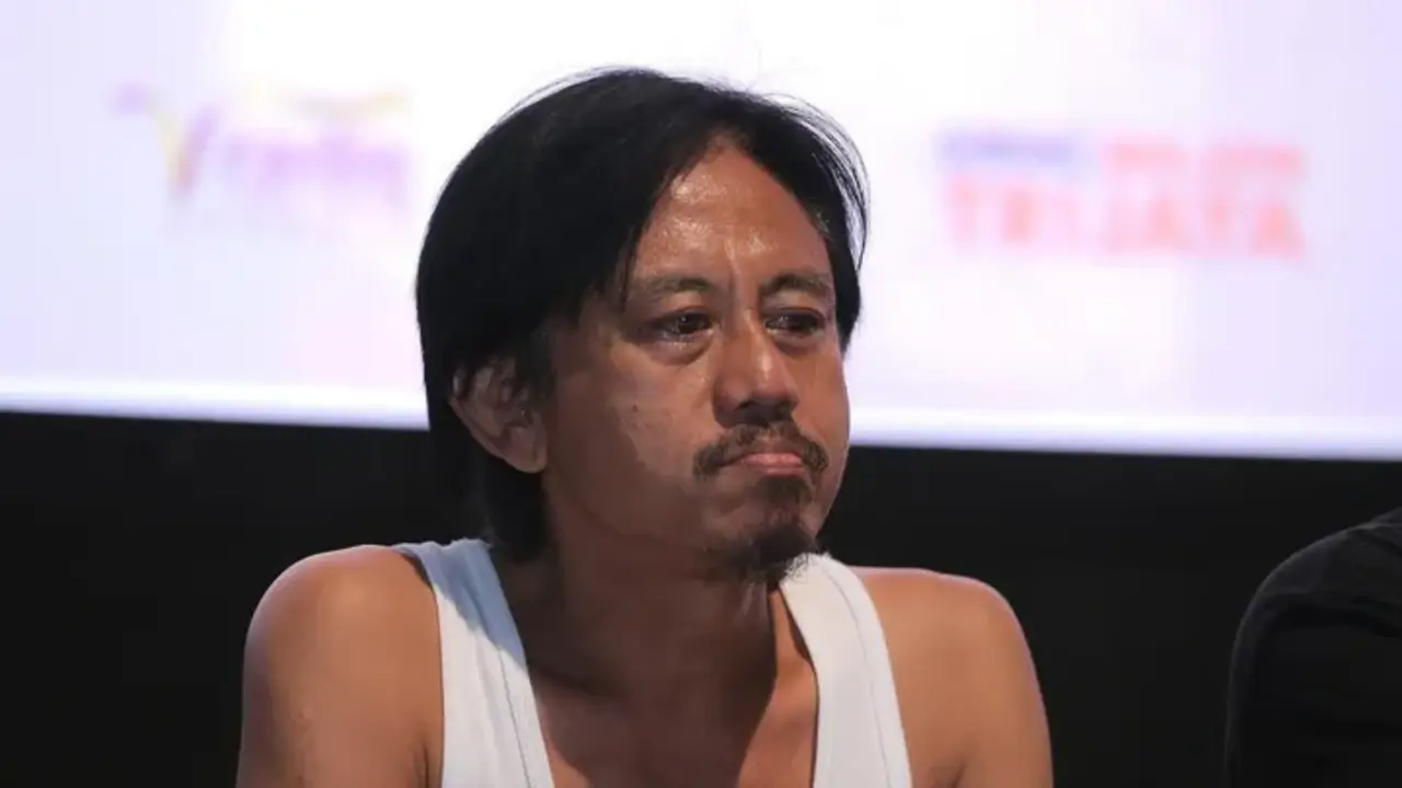 Siapa Istri Pertama Epy Kusnandar? Simak Singkatnya Disini